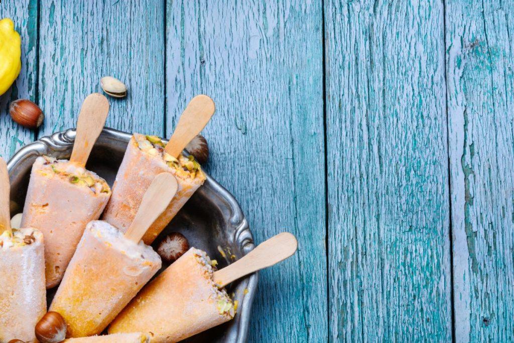 Gaivinantys vaisiniai ledai: paprastas būdas atsivėsinti